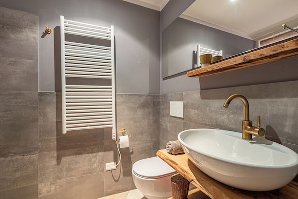 Guesthouse Volta38 In The Center Of Como! - コモ
