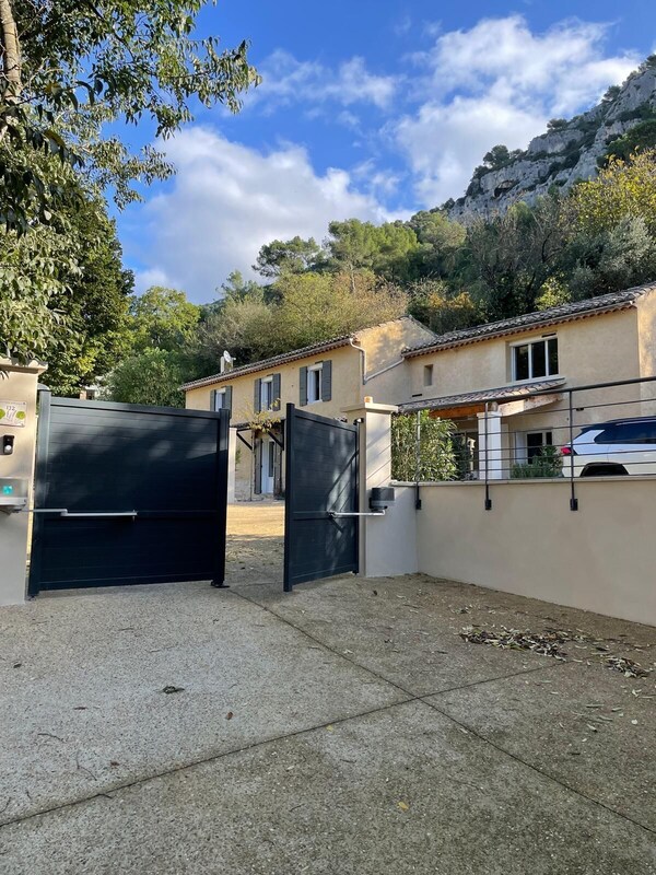 Mas Provencal 10 - 12 Persons With Swimming Pool In Fontaine De Vaucluse - Venasque