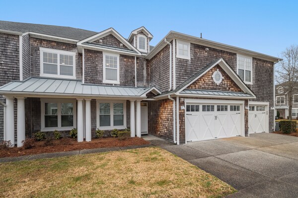 Modern Coastal Retreat In Bay Creek Featuring Access To Club Amenities! - Cape Charles, VA