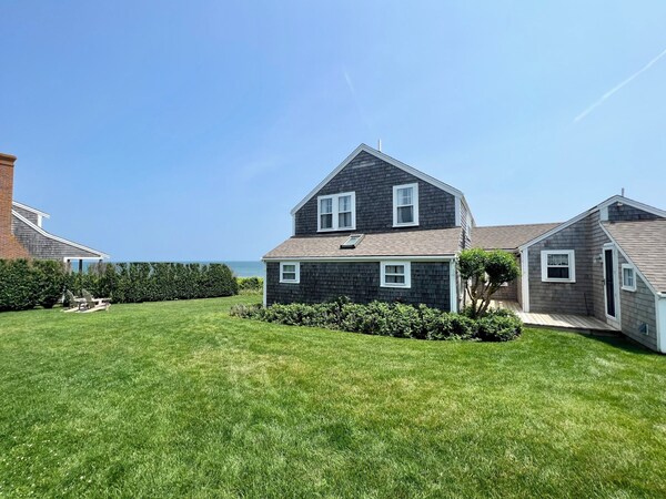 Quidnet Waterfront With Private Beachfront. Magnificent Sunrise And Sunsetsi - Nantucket, MA