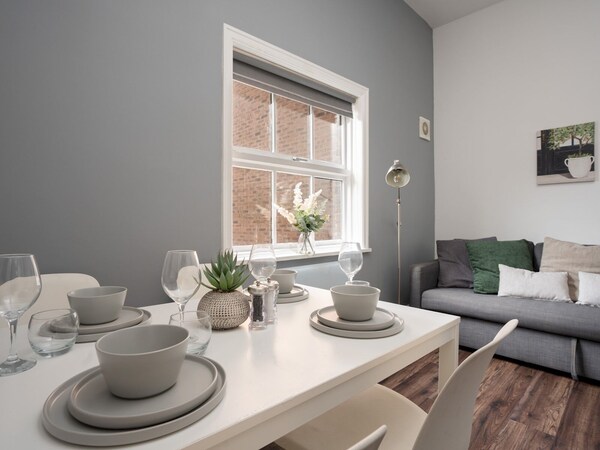 Flat 3, Colquitt St, 1 Bed, L1 - Pass The Keys - Lime Street Station - Liverpool