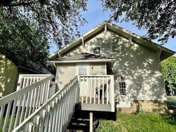 Pleasant Stay In Pella - Lake Red Rock, IA