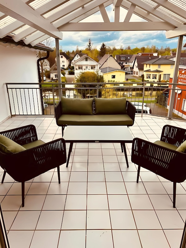 Rental-apartment-private Bathroom-balcony-1 - Rust