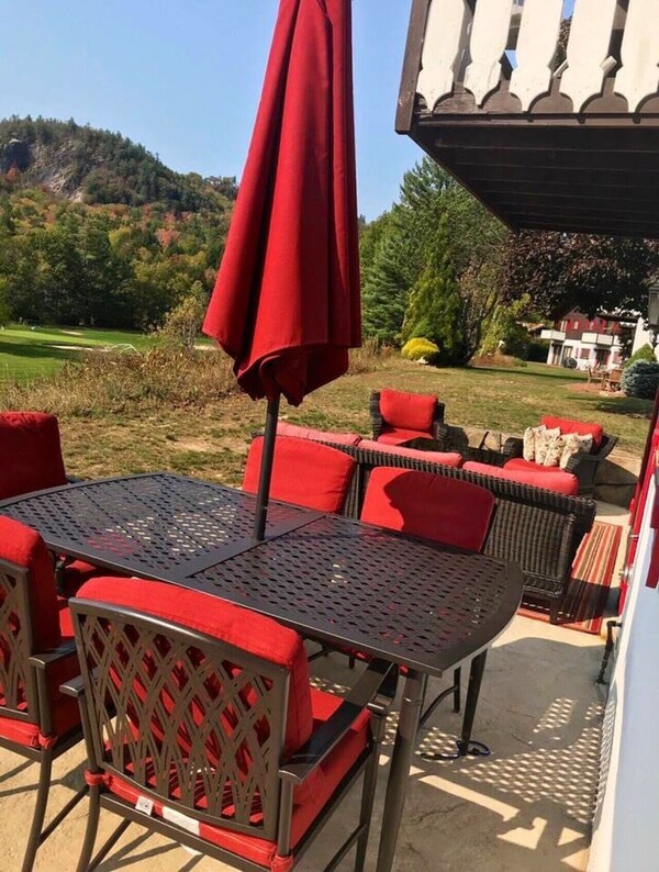 The Gem Of Linderhof - New Hampshire