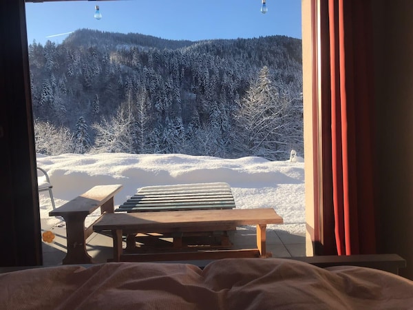 Appartement Au Coeeur Du Village Avec Terrasse - Manigod