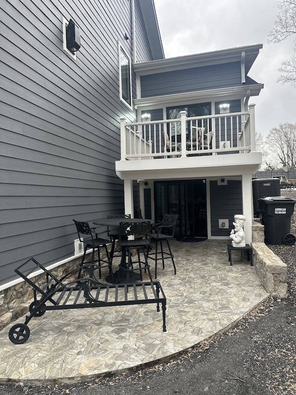 3-bedroom Home In Awesome Quiet Neighborhood Of Bethesda With Wifi, Ac - Fairfax, VA