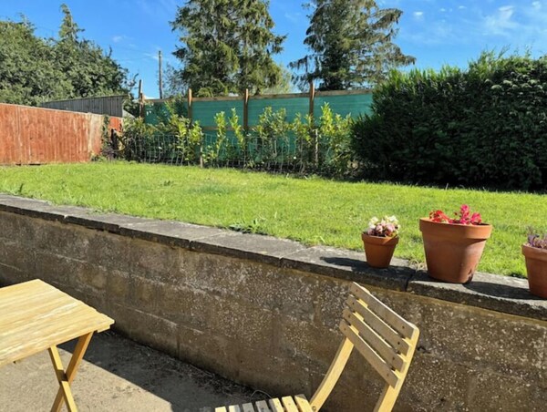 Manor Farm Annex With Enclosed, Private Garden - Stroud
