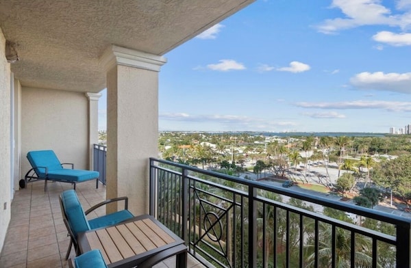Ocean View! 2bd 2bth Palm Beach Resort And Spa - Riviera Beach, FL