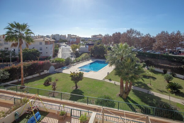 Oura View Apartment - Guia