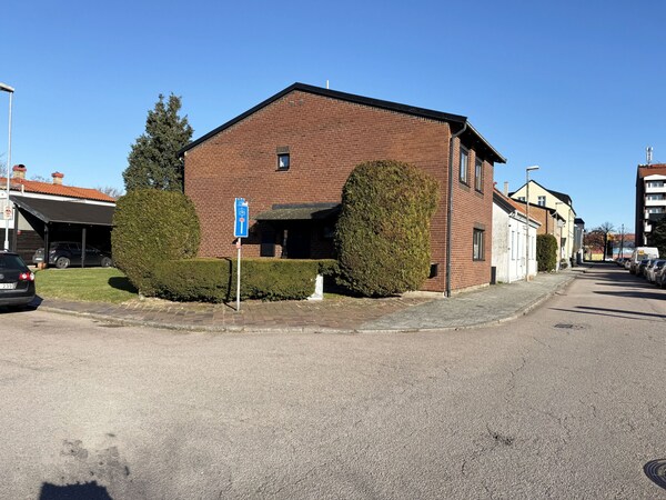 Large And Spacious Holiday Home In Helsingborg   Se01071 - Helsingborg
