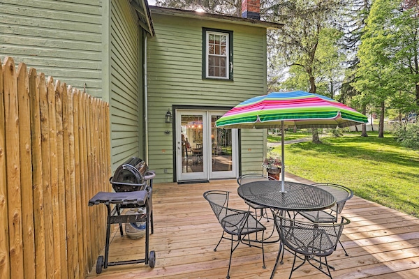 Near Keuka Lake: Walkable Paradise! - Hammondsport, NY
