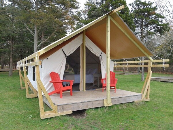 Safari Tent Glamping,d27-cedarpt, East Hampton, Ny - Long Island, NY