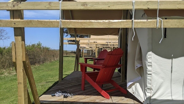 Safari Tent Glamping,s11-cedarpt, East Hampton, Ny - Long Island, NY