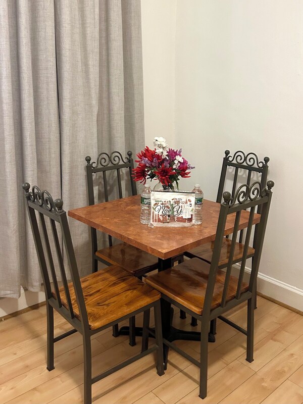 Cozy 1-bedroom Apartment In Brooklyn Near Williamsburg - Queens, NY