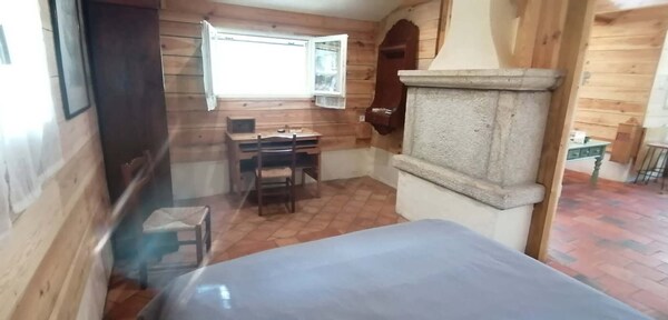 Une Cabane Au Milieu Des Bois : « La Palombière » - Aquitaine