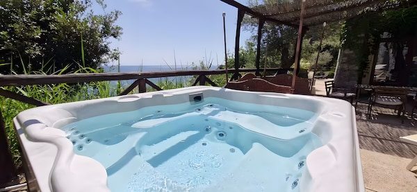 Villa 'Aurora In Dependance' With Sea View, Wi-fi And Air Conditioning - Amalfi