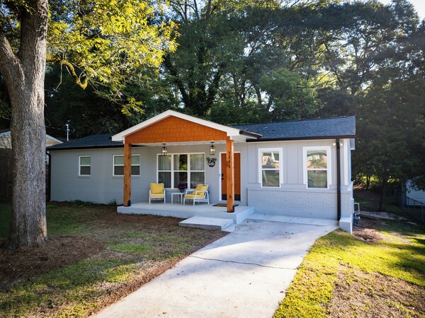 Charming 3-bedroom House With Wifi And Ac In Covington - Covington, GA