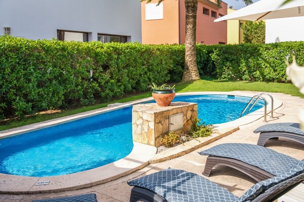 Pet-friendly Holiday Home Near Beach - Alcúdia