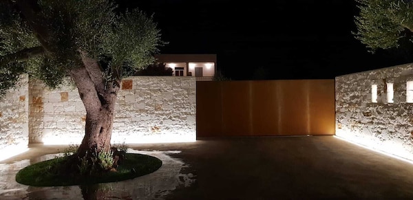 Apartment In Villa With Pool - Ostuni