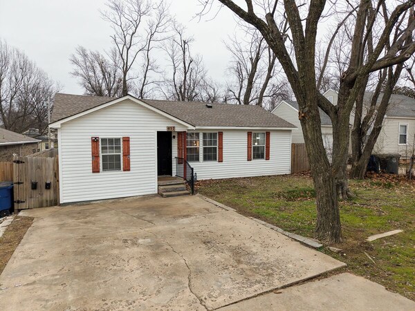 Cozy Home Perfect For Groups! - Tulsa