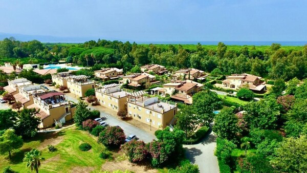 Pizzo Beach Club 57f Two Bedroom - Calabre