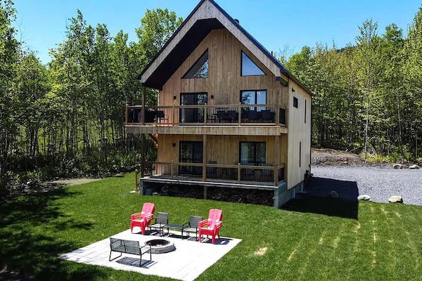 Hôtel à La Maison - La Villa Foresta - Coaticook