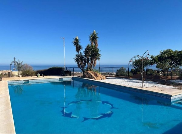 Dream Villa With Swimming Pool And Spectacular Ocean Views - Rincón de la Victoria