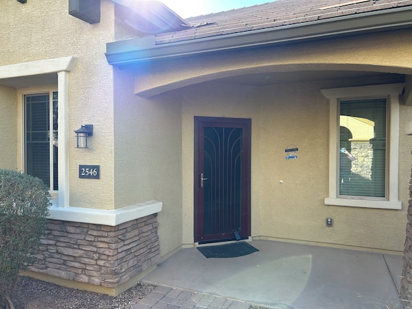 Charming 2-bedroom House In Tranquil Gilbert With Ac, Wifi Ex Access To The 202 - Gilbert, AZ