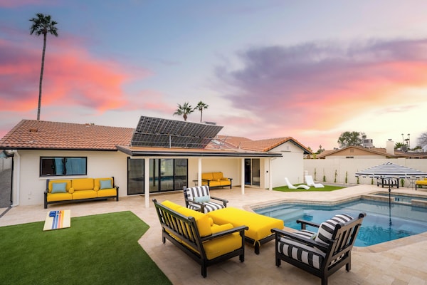 Sexy Boutique Estate In Fun Size - Swank Chill Vibe - Mill Ave - Spring Training - Mesa, AZ