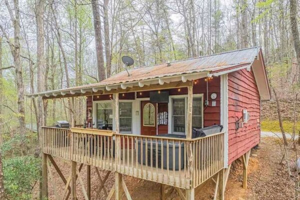 Up Country, Creekside/hot Tub - Dahlonega, GA