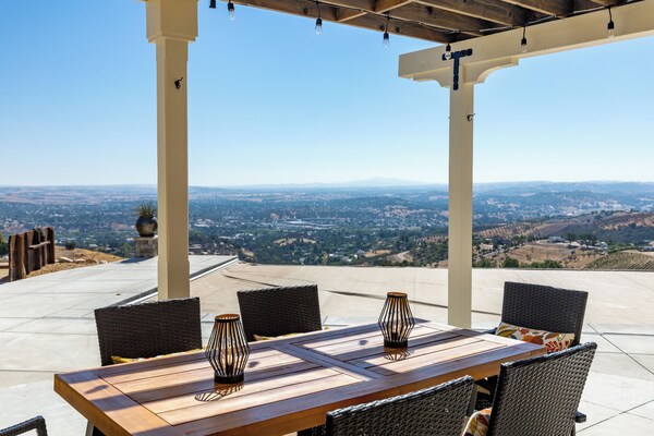 Oaxaca En Los Robles - Views, King Bed, Ev Charger, 5 Min To Downtown - San Miguel, CA