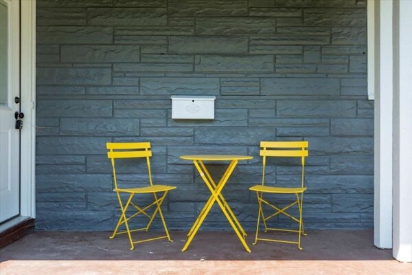 Cozy Outdoor Space + Bbq | Lcp Collection - Arlington Heights, IL