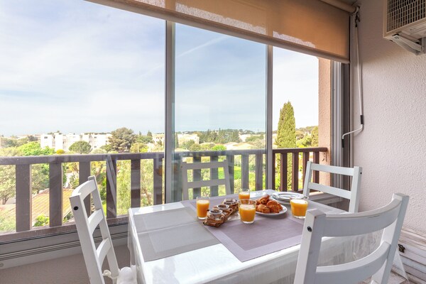Studio 'Soleil Et Douceur Il' Avec Jardin Privé, Wi-fi Et Climatisation - Sanary-sur-Mer