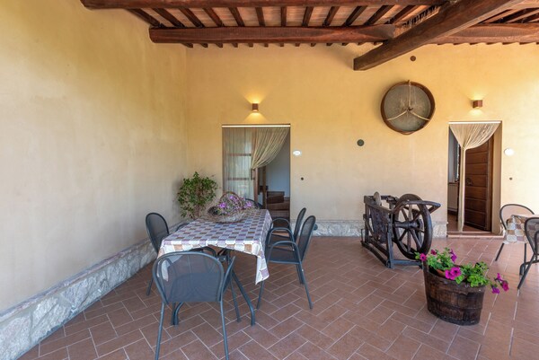 Apartment 'Il Giogo' With Shared Pool, Wi-fi And Air Conditioning - Pienza