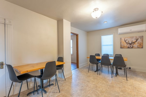 Ely Basecamp- Perfect For Families And Groups - Ely, MN
