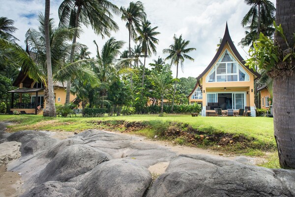 3-bedroom Beachfront Villa In Charming Koh. Californian Owned And Managed - Ko Chang