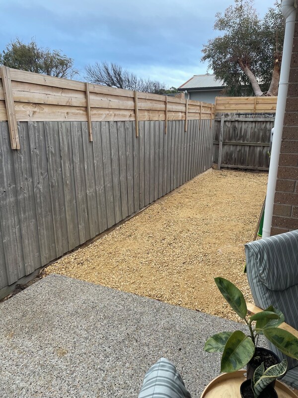 Stylish 3-bed Hideaway  Modern Comfort In A Quiet Setting Near City & Coast - Warrnambool