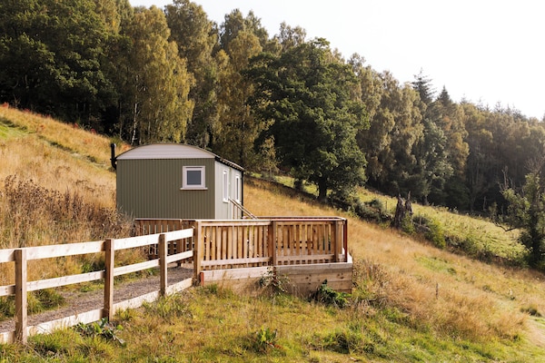 Dog Friendly Shepards Hut With Stunnng Views - Perfect Scottish Getaway - Aberfeldy