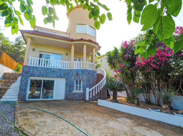 Villa Claudia By Hello Homes Sitges - Vilanova i la Geltrú