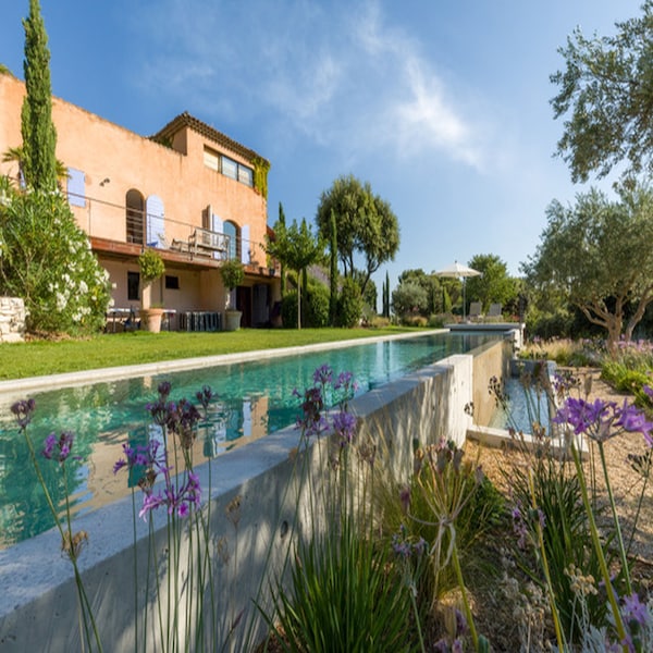 Villa Benéche At The Foot Of The Luberon In The Village Of Vaugines - Cucuron