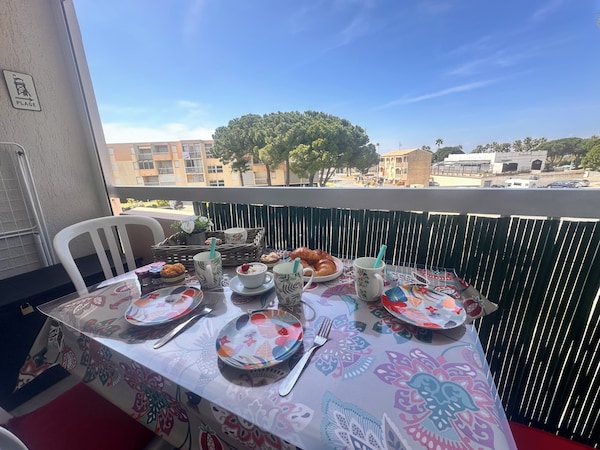 La Citadelle Du Soleil : Appartement Au Grau Du Roi Près De La Plage - Port Camargue