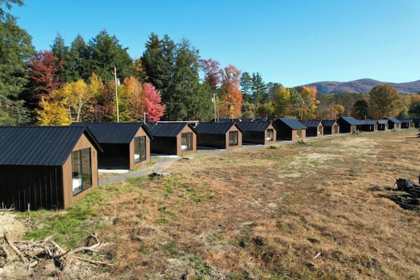 Emrose Luxury Cabins 4 - Vermont