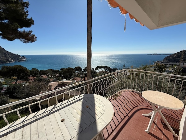 Villa In Eze Bord De Mer: A Breathtaking Escape Overlooking The Mediterranean - Beaulieu-sur-Mer