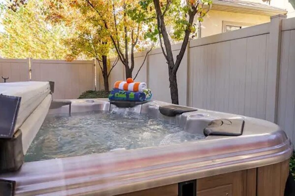 Gather & Stay : A Home Designed For Togetherness! - Orem, UT