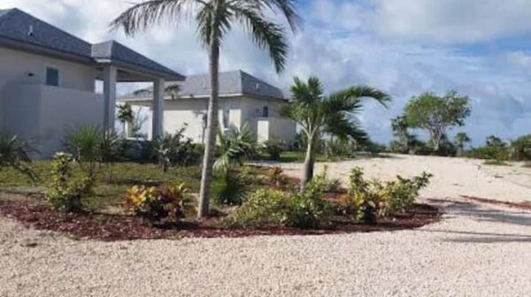 Strawberry Bungalow On Fountain Bay - Karibik