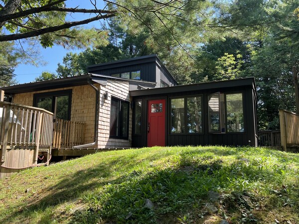 Riviera - A Gathering Spot - Gananoque
