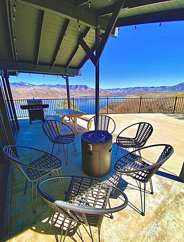Vista Del Lago/ Lake View/ Sleeps 10 - Lake Isabella, CA