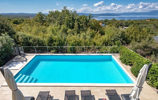 Villa Piccolo Paradiso Krk By Villas Guide - Cres
