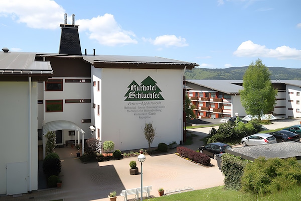 Ferienwohnung 'Lieblingsplatz Mit Innenpool' Mit Gemeinsamer Terrasse, Gemeinsamem Garten Und Wi-fi - Schluchsee
