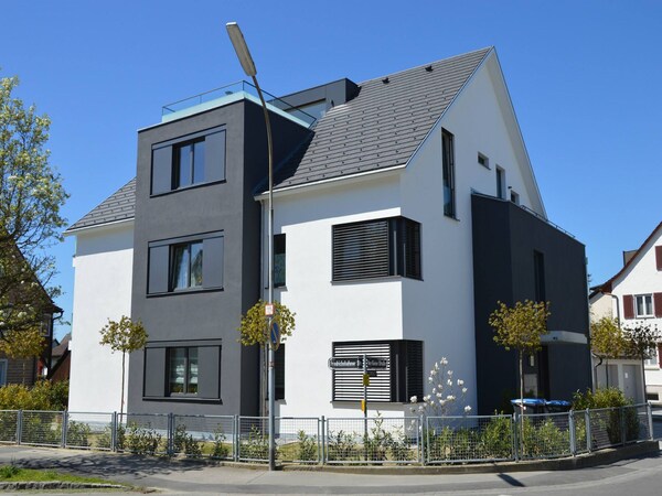 Ferienwohnung 'Ins Blaue, 73qm' Mit Balkon Und Wi-fi - Langenargen